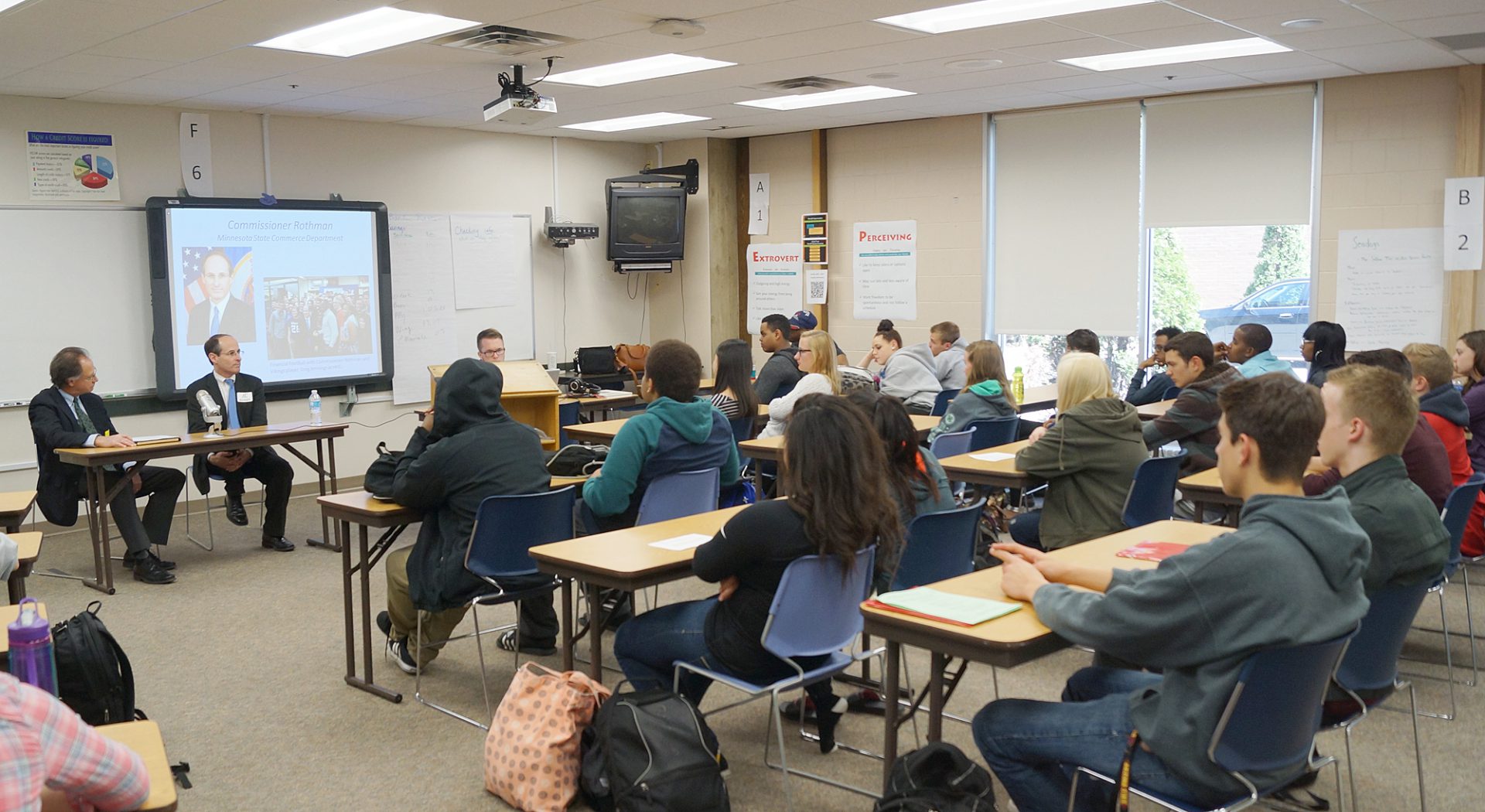 Learning to manage your money: Hopkins requires students to take ...